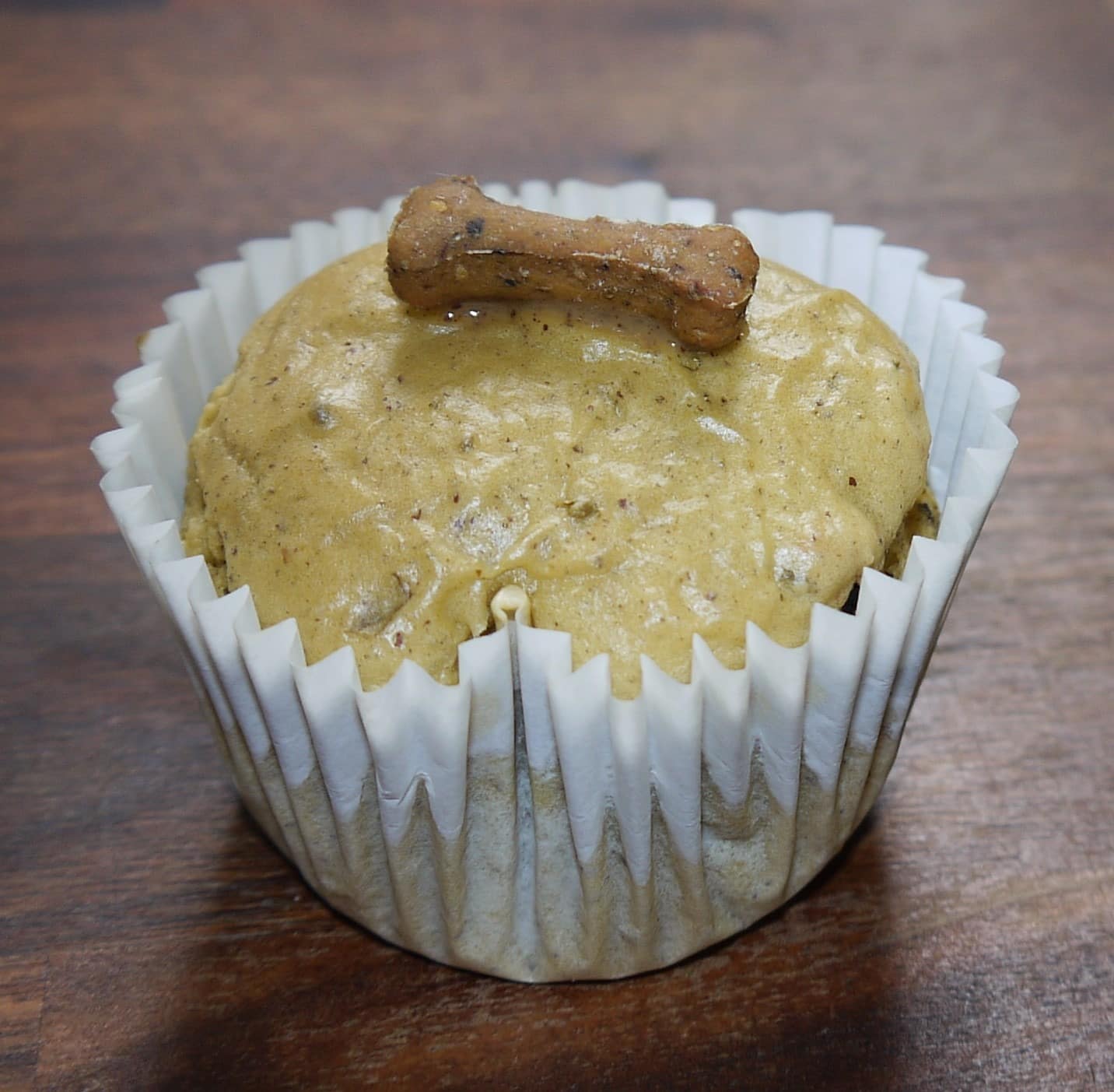 Peanut Butter Pupcake Home Mix • Apawtiser